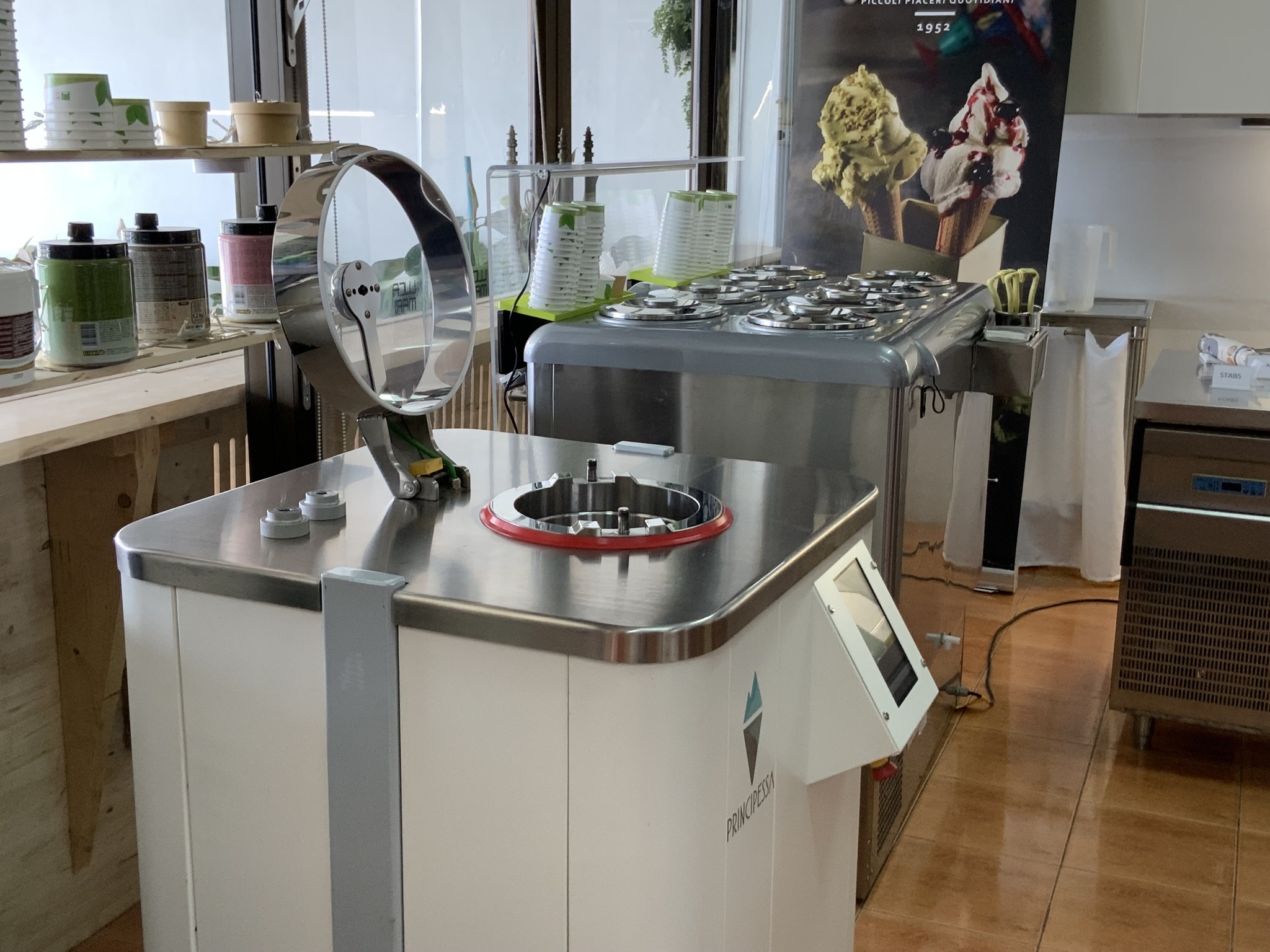 Principessa Gelato Machine - Lucamari – Italian Gelato Expertise ...